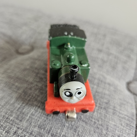 Thomas & Friends | Toys | Thomas And Friends Metal Die Cast Train Whiff ...